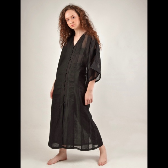 Turn Black | Dresses | Airy Chic Turn Black Soledad Dress | Poshmark